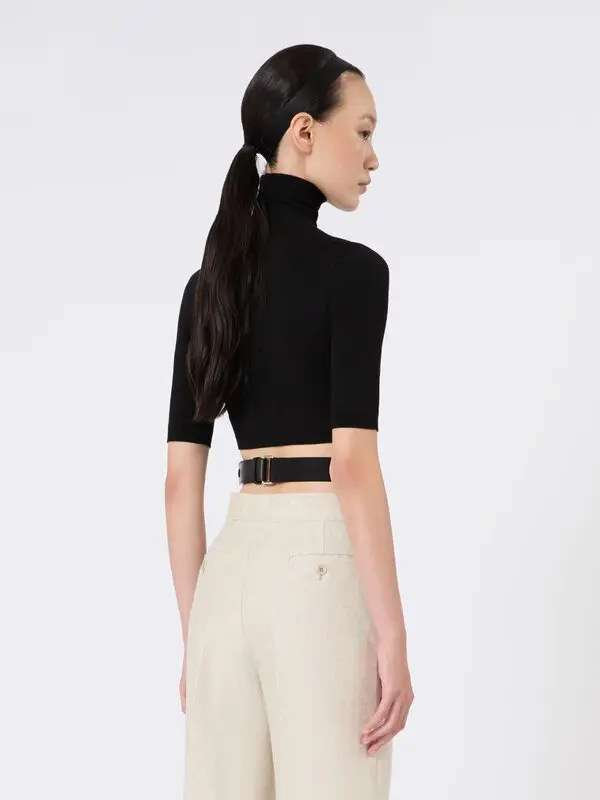 Max Mara Stretch Viscose Cropped Turtleneck
