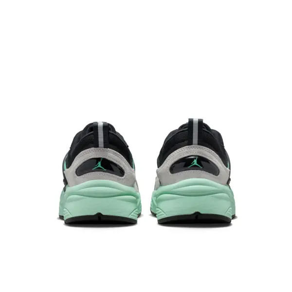 JORDAN Trunner O/s Sneakers - Black