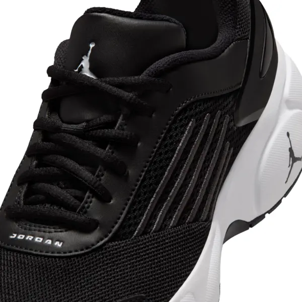 JORDAN Trunner Flow Shoes