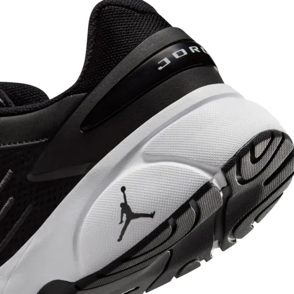 JORDAN Trunner Flow Shoes