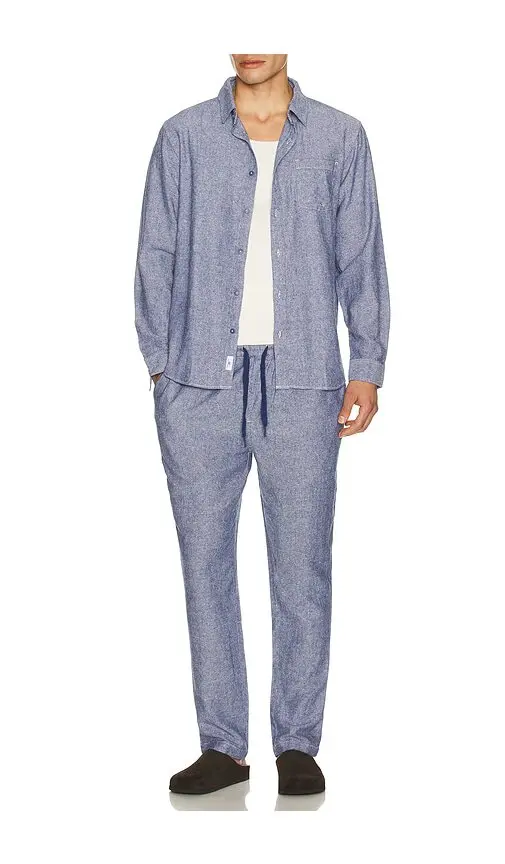 VINTAGE SUMMER Long Sleeve Linen Button Down Shirt In Blue