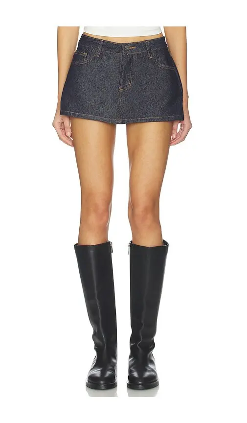 Superdown Tayler Skort In Navy - Indigo Wash