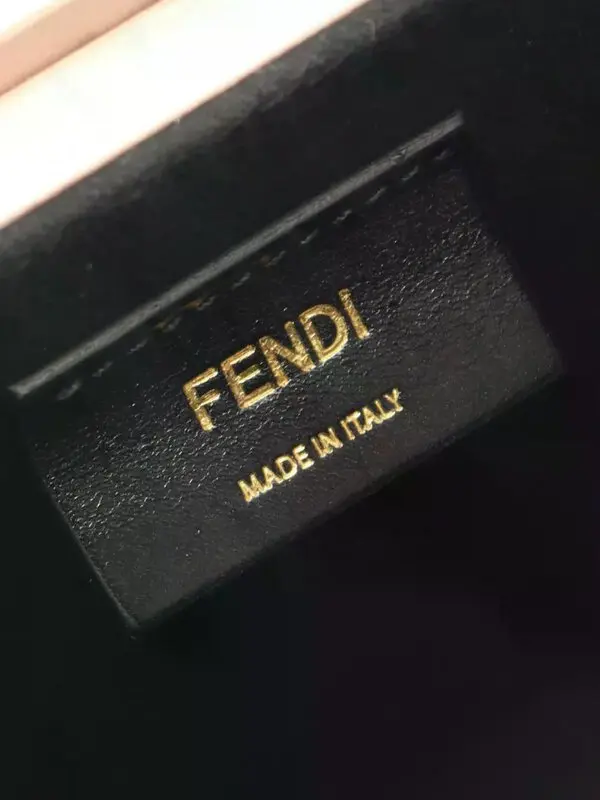 Fendi 2010-2026 Leather Vertical Box Crossbody Bag