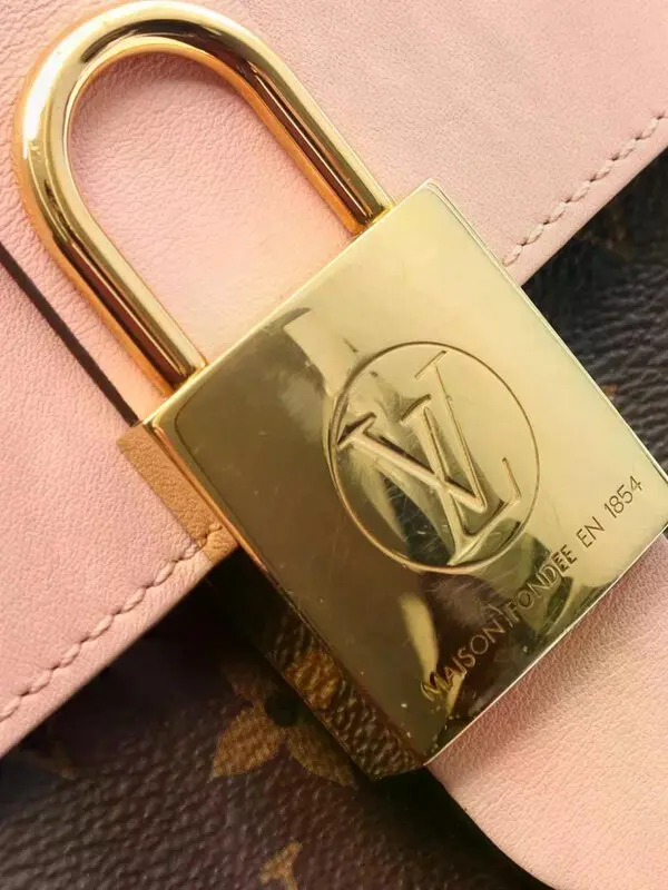 LOUIS VUITTON Locky Bb Satchel Monogram