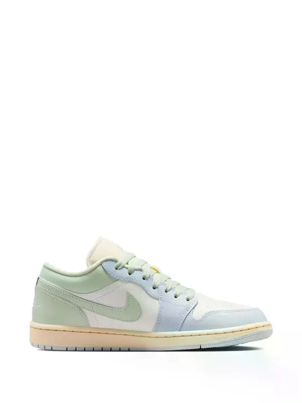 JORDAN Air 1 Low Sneakers - Blue