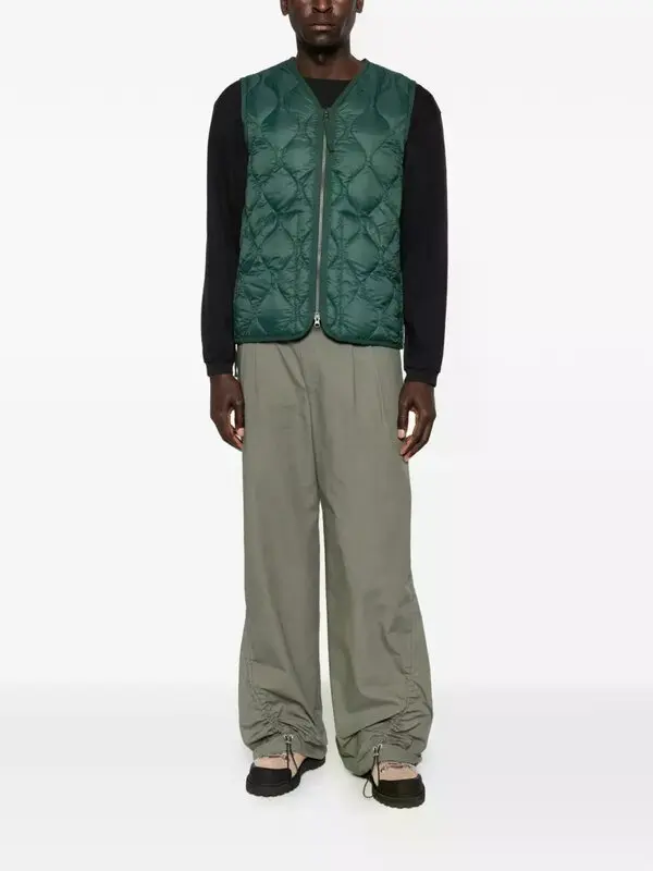 Taion Quilted V-neck Gilet