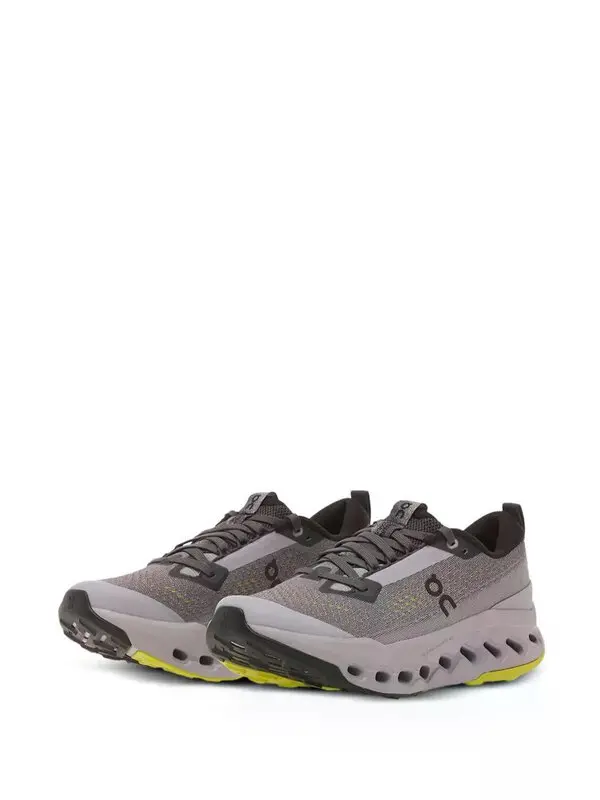On Cloudsurfer Trail 2 Sneakers - Grey