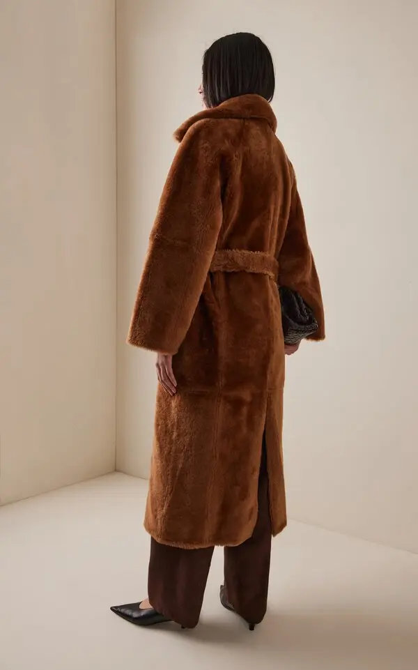 BY MALENE BIRGER Hally Reversible Shearling Coat - Brown