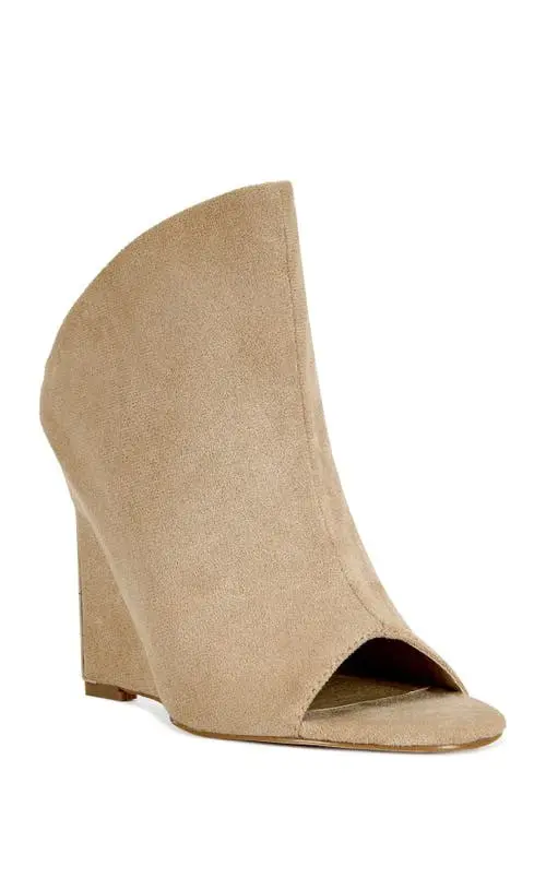 AZALEA WANG Novis Peep-toe Wedge Booties