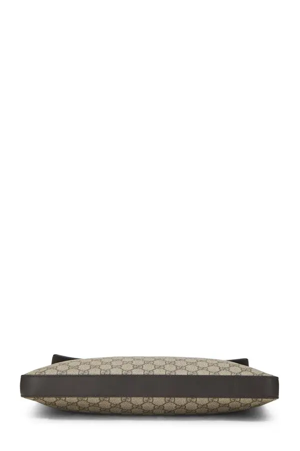 Gucci Gg Supreme Messenger Bag