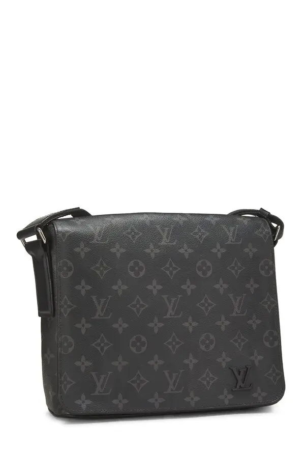 LOUIS VUITTON Monogram Eclipse District