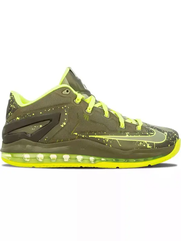Nike Max Lebron 11 Low Sneakers - Green
