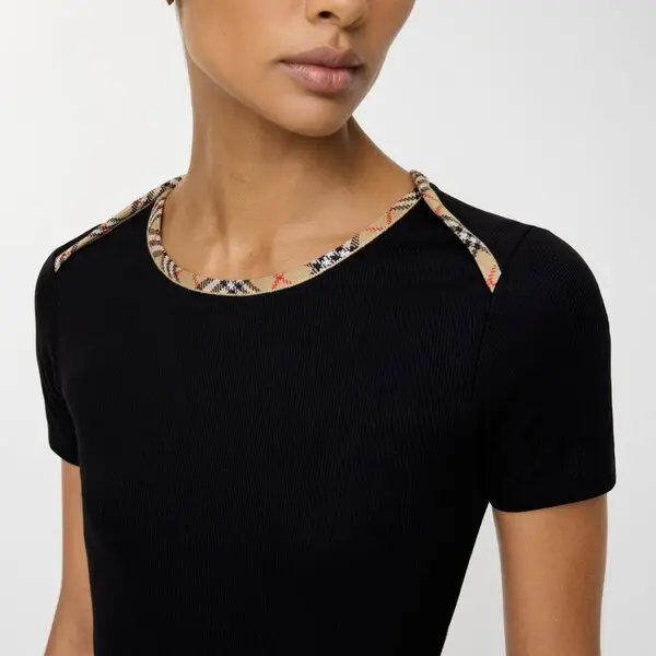 Burberry T-shirt - Black