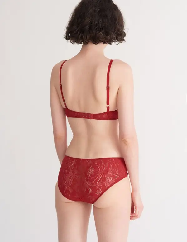 Araks Tamara Bralette Cardinal