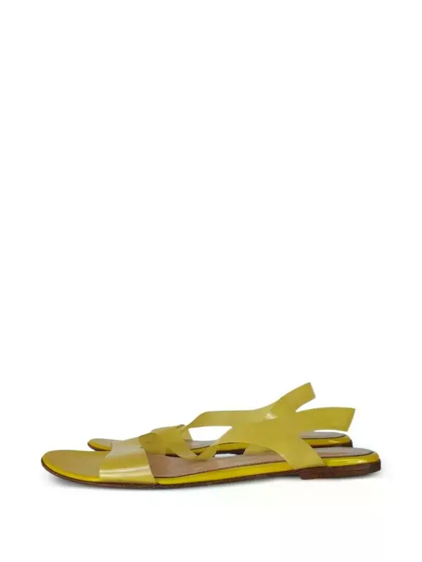 GIANVITO ROSSI Metropolis Slingback Leather Sandals - Yellow