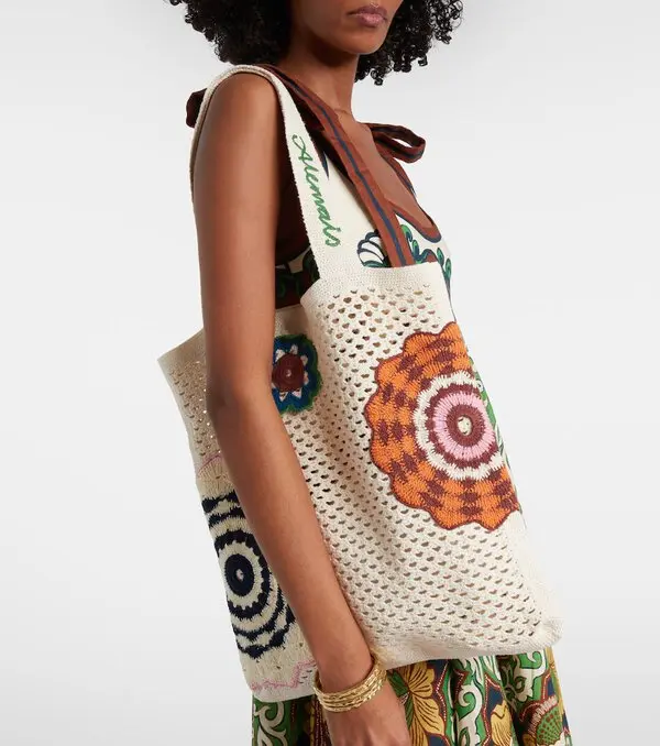 ALEMAIS Medium Crochet Tote