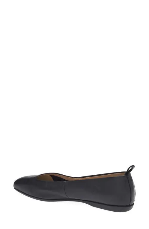 WONDERS Square Toe Ballet Flat - Sauvage Black