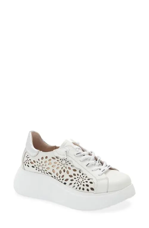 WONDERS Laser Cutout Platform Sneaker - Off White/plata