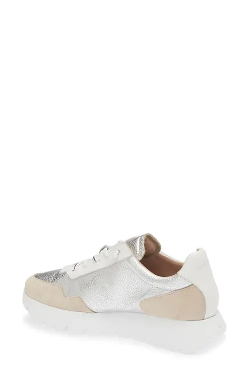WONDERS Platform Sneaker