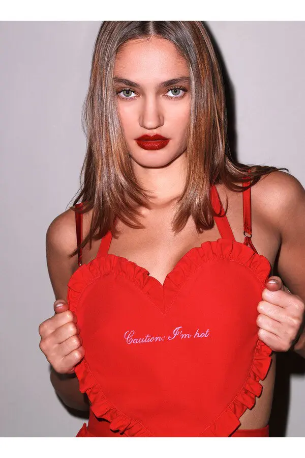 Fleur Du Mal Ruffle Heart Apron - Red