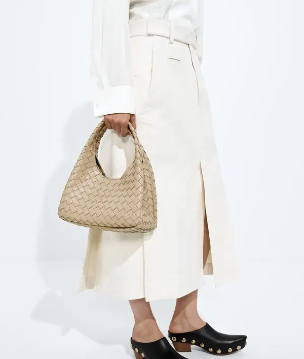 Bottega Veneta Small Campana - Ecru