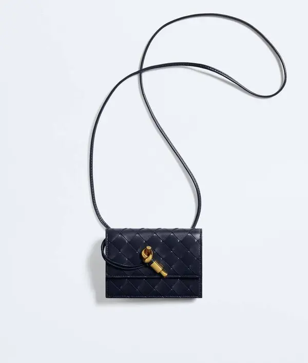 Bottega Veneta Andiamo Badge Holder - Midnight