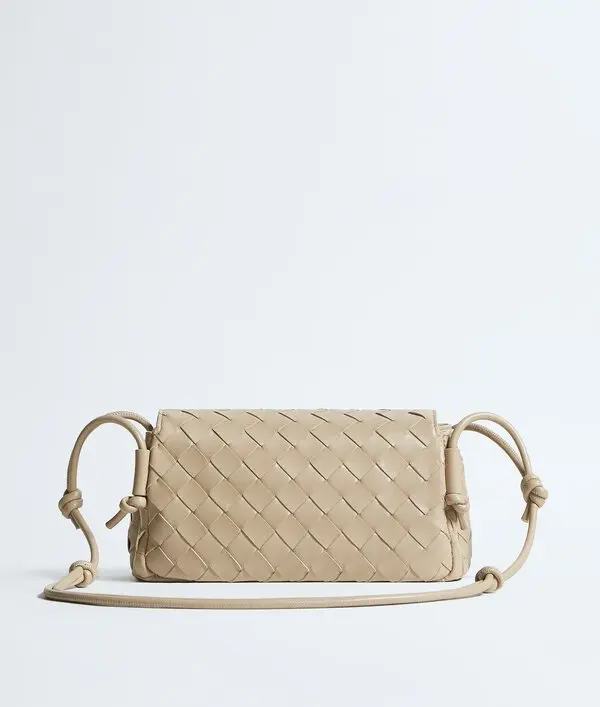 Bottega Veneta Intrecciato Nappa Leather Pouch - Ecru