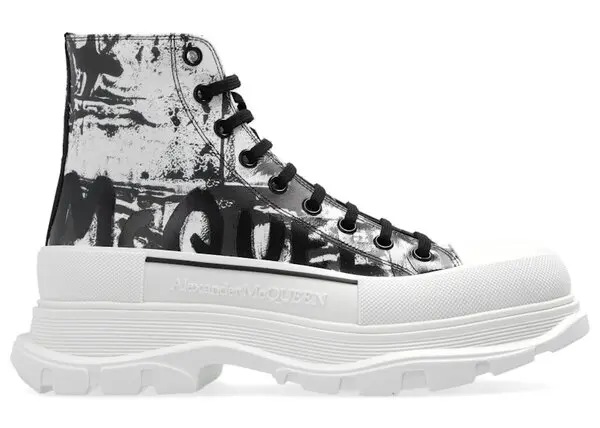Alexander McQueen Tread Slick Boot Graffitiin - Black/white