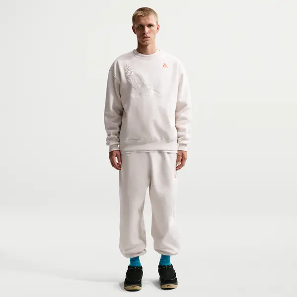 Nike Usa Therma-fit Crew-neck Sweatshirt