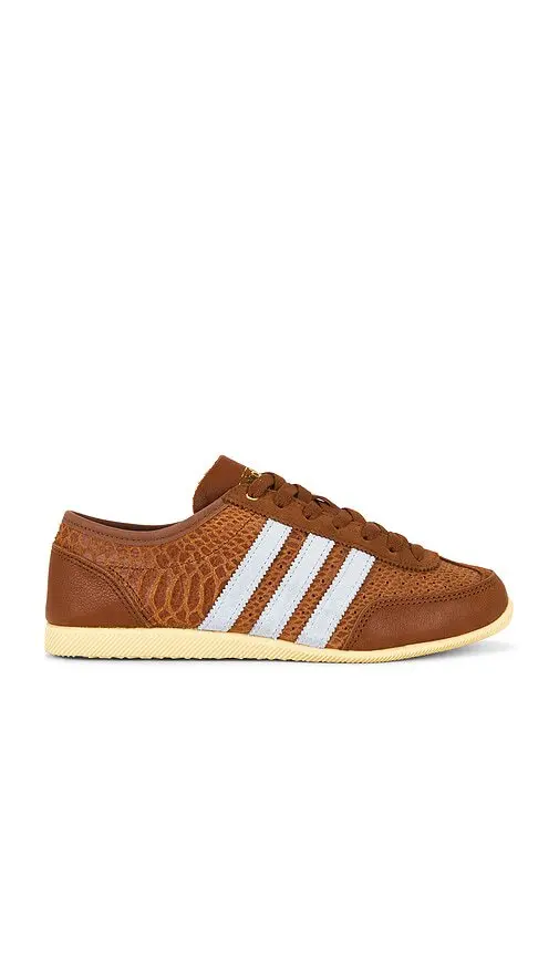 ADIDAS ORIGINALS Japan Decon Sneaker In Brown - Dusky Bronze  Crystal Sky & Orange Tint