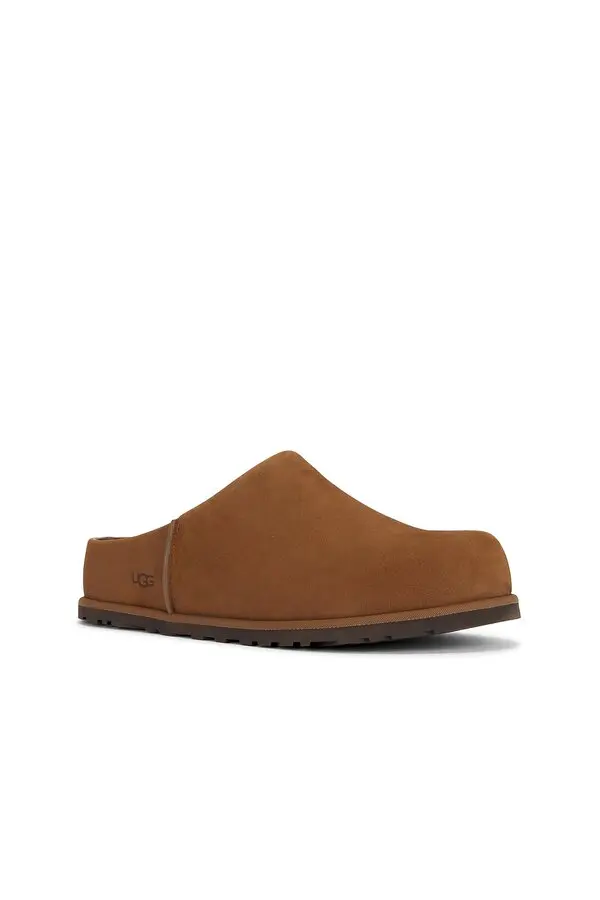 UGG Otzo Clog In Brown