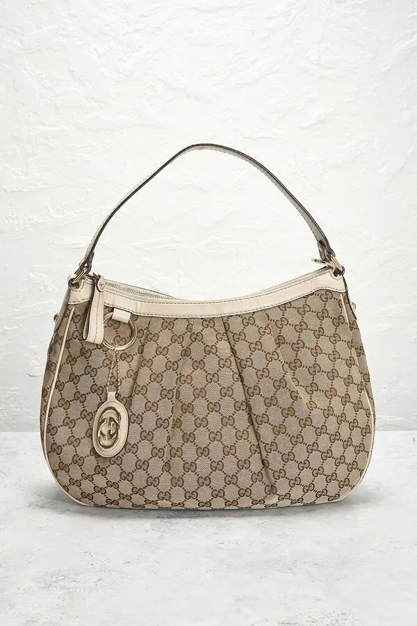 Gucci Sukey Hobo Bag