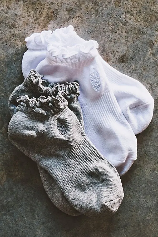 Free People Ruffle Sneaker Sock 2-pack - White/grey Combo