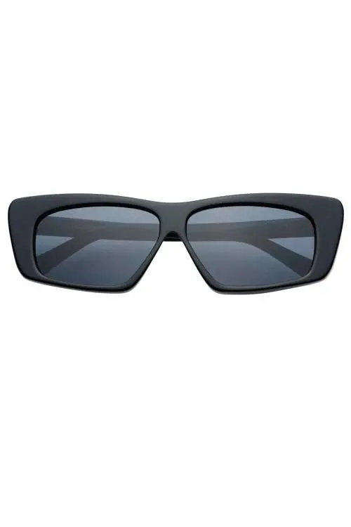 FREYRS EYEWEAR Lexi Cat Eye Sunglasses - Black
