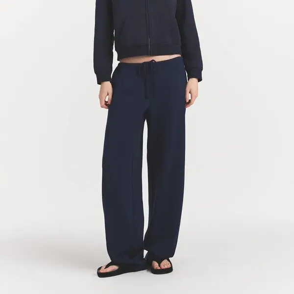 SKIMS Straight Leg Heavyweight Crepe Pants - Navy