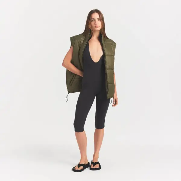 SKIMS Lightweight Puffer Oversized Vest - Olive