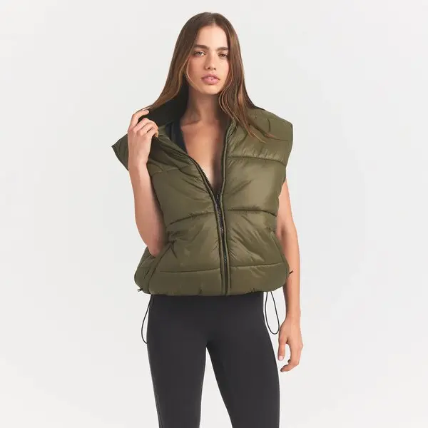 SKIMS Lightweight Puffer Oversized Vest
