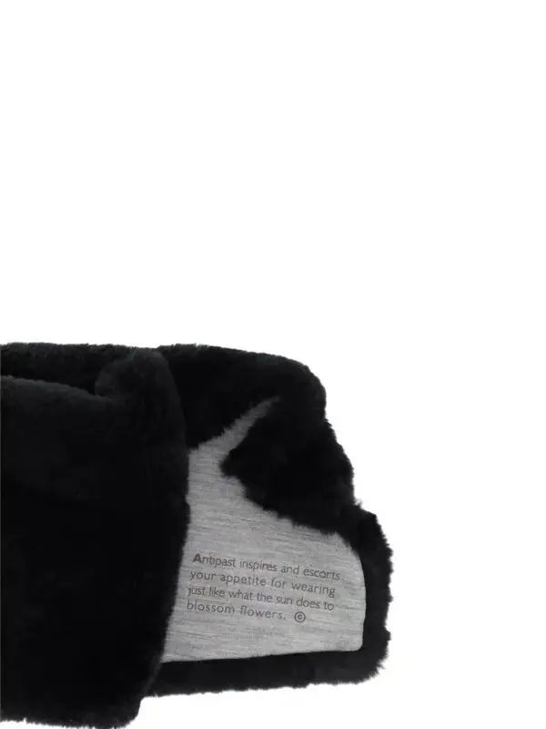 ANTIPAST Faux-fur Muffler - Black
