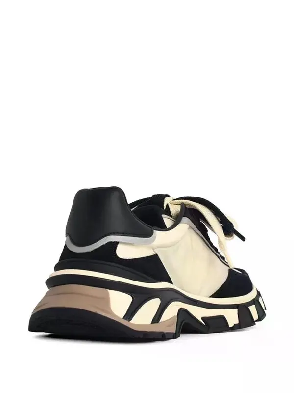 Dolce & Gabbana Airmaster Logo-detail Sneakers - Black