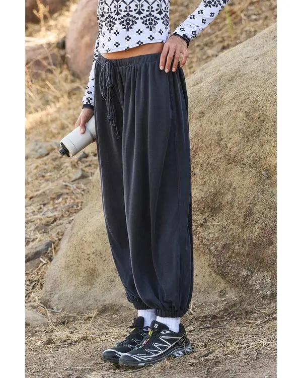 Free People Momentum Pants - Black