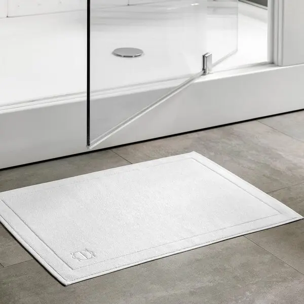 TOGAS Rhapsody Bath Mat - White