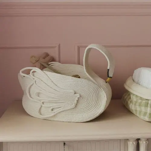 LORENA CANALS Basket Swan