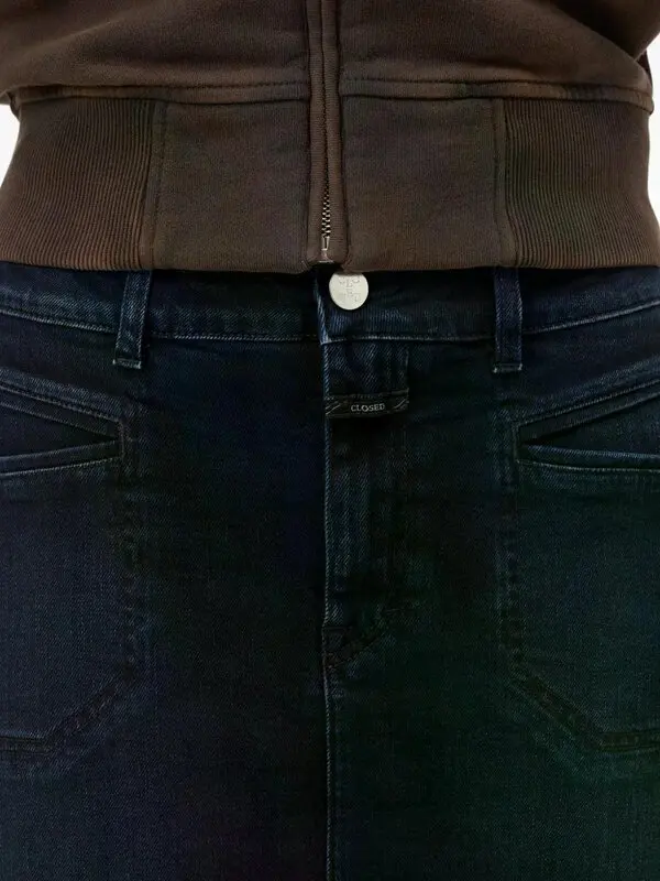 Closed Mini Skirt With Pockets