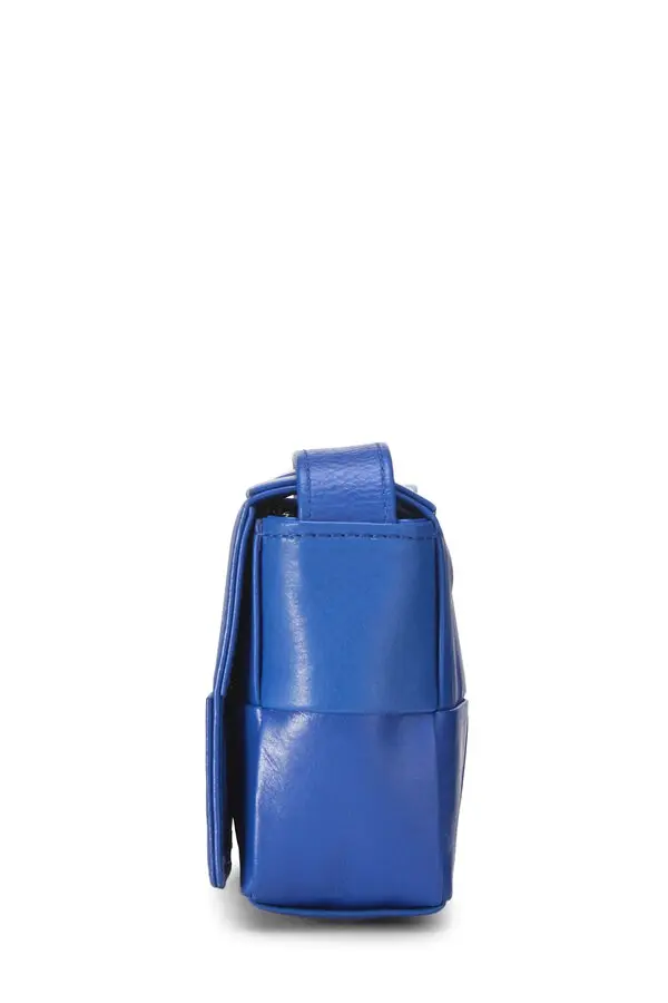Bottega Veneta Maxi Intrecciato Candy Cassette Crossbody - Blue