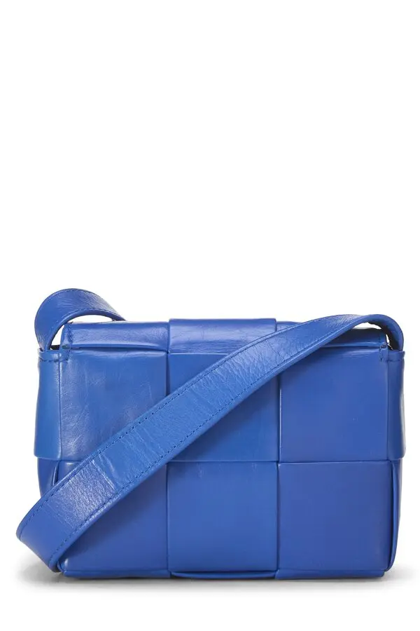 Bottega Veneta Maxi Intrecciato Candy Cassette Crossbody - Blue