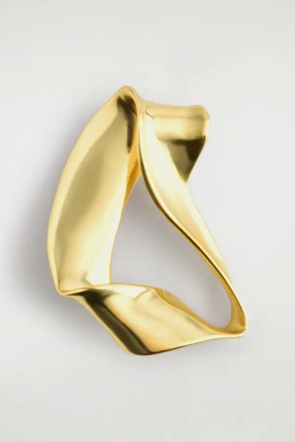 Cos Twisted Ribbon Pin Brooch - Gold
