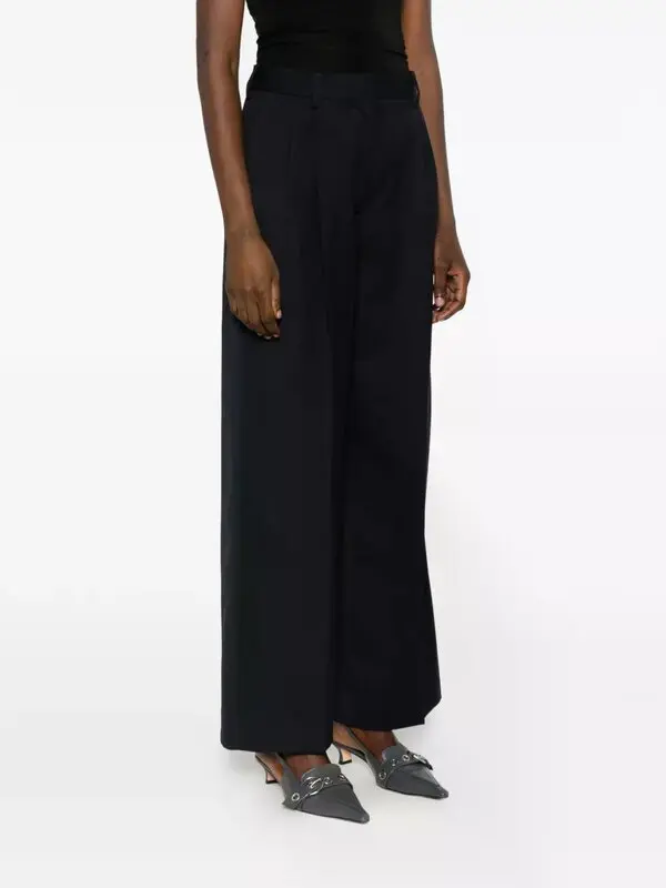 Filippa K Darcy Pleated Trousers