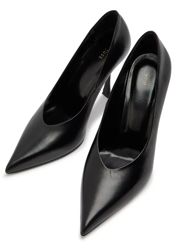 JUDE Kiss 105 Leather Pumps - Black