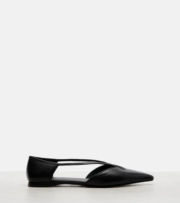 Max Mara Amatassa Leather Ballet Flats - Black