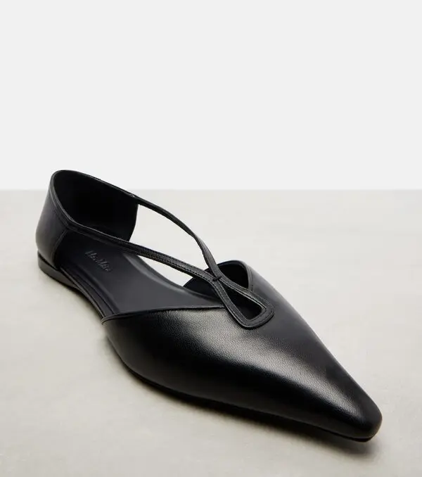Max Mara Amatassa Leather Ballet Flats - Black